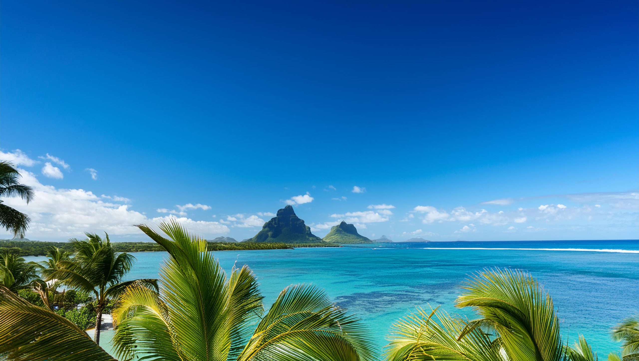 Discover the Best of Mauritius: Beyond the Beaches - Somak Luxury Travel